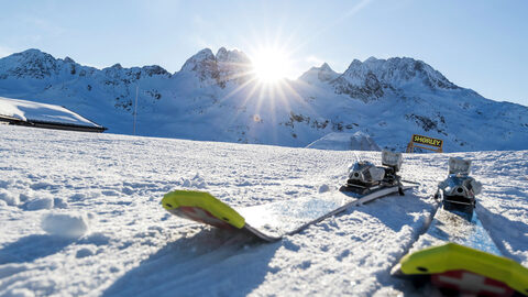 Splügen Tambo :: Das Skierholungsgebiet mit Tradition für die ganze ...